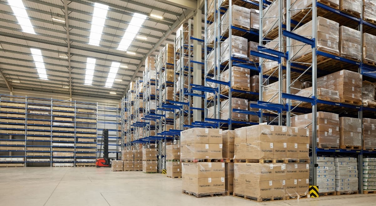 The Future of Warehousing and Logistics in the UK: Trends and Tools